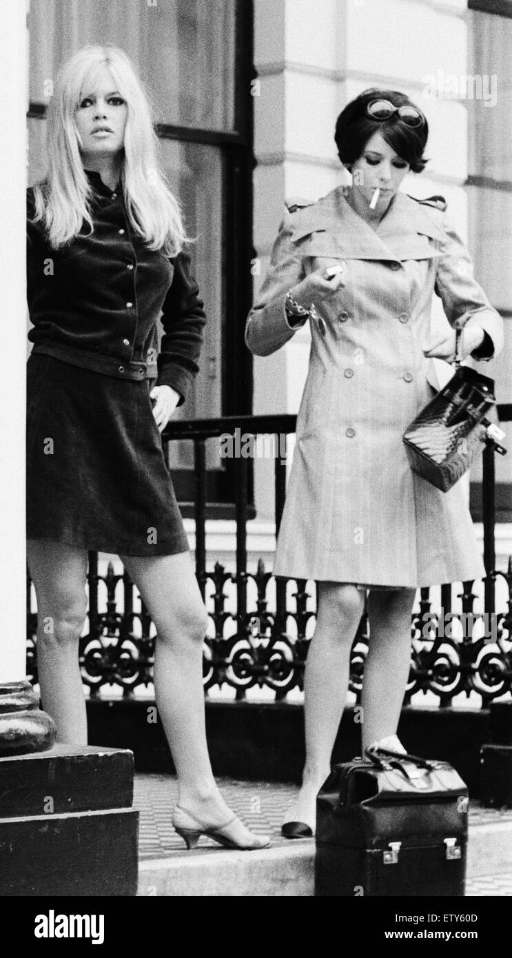 Georgina Ward High Resolution Stock Photography and Images - Alamy