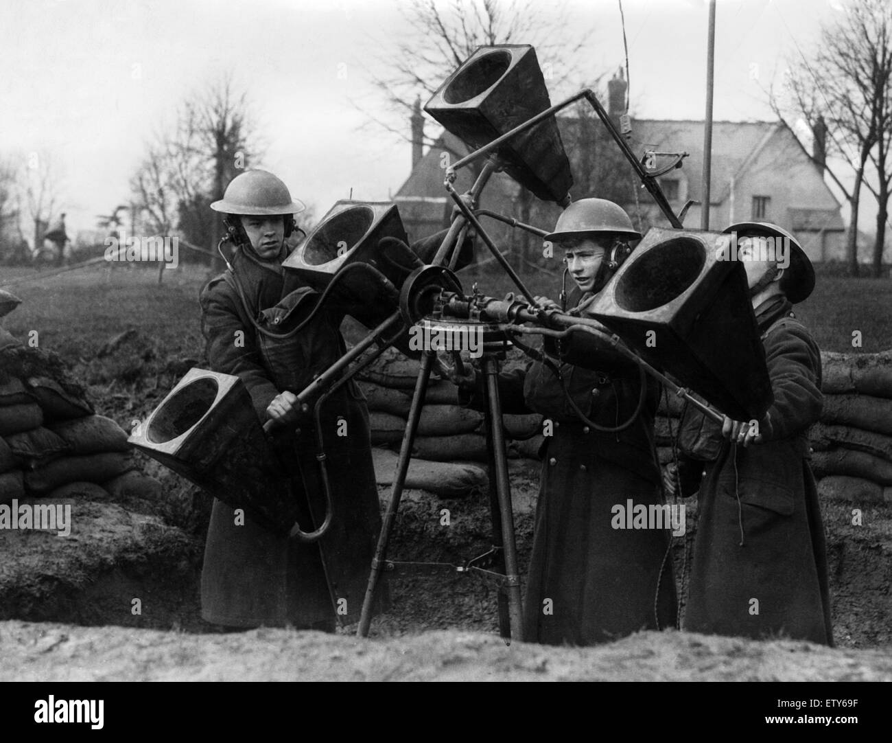 Acoustic locator hi-res stock photography and images - Alamy