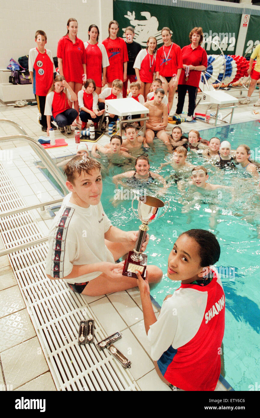 Swimmers Thomas Maine and Shanna King, and the Neptune Pool Swimmers ...