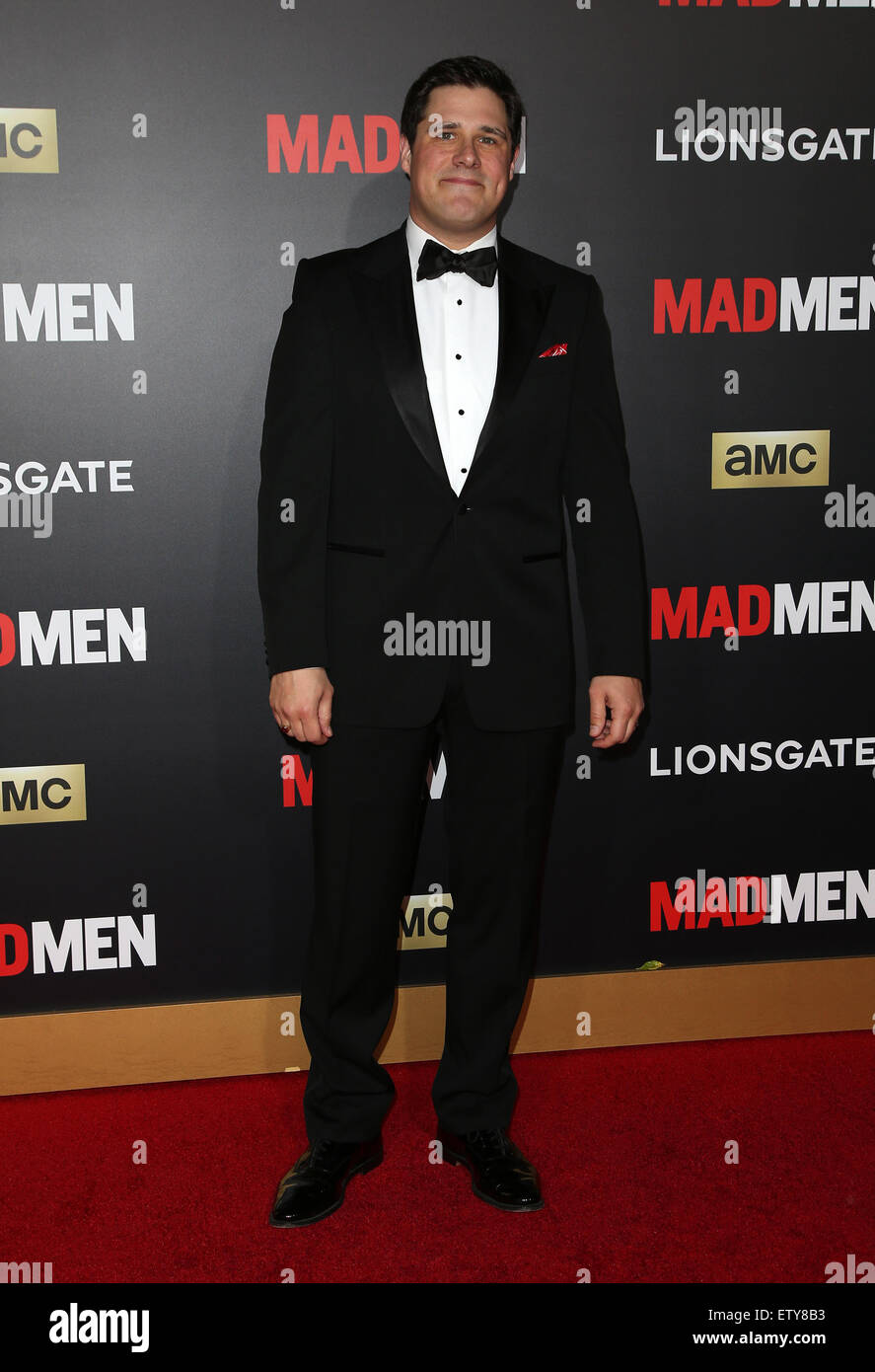 AMC Celebrates The Mad Men 7 Episodes Of "Mad Men" With The Black & Red ...