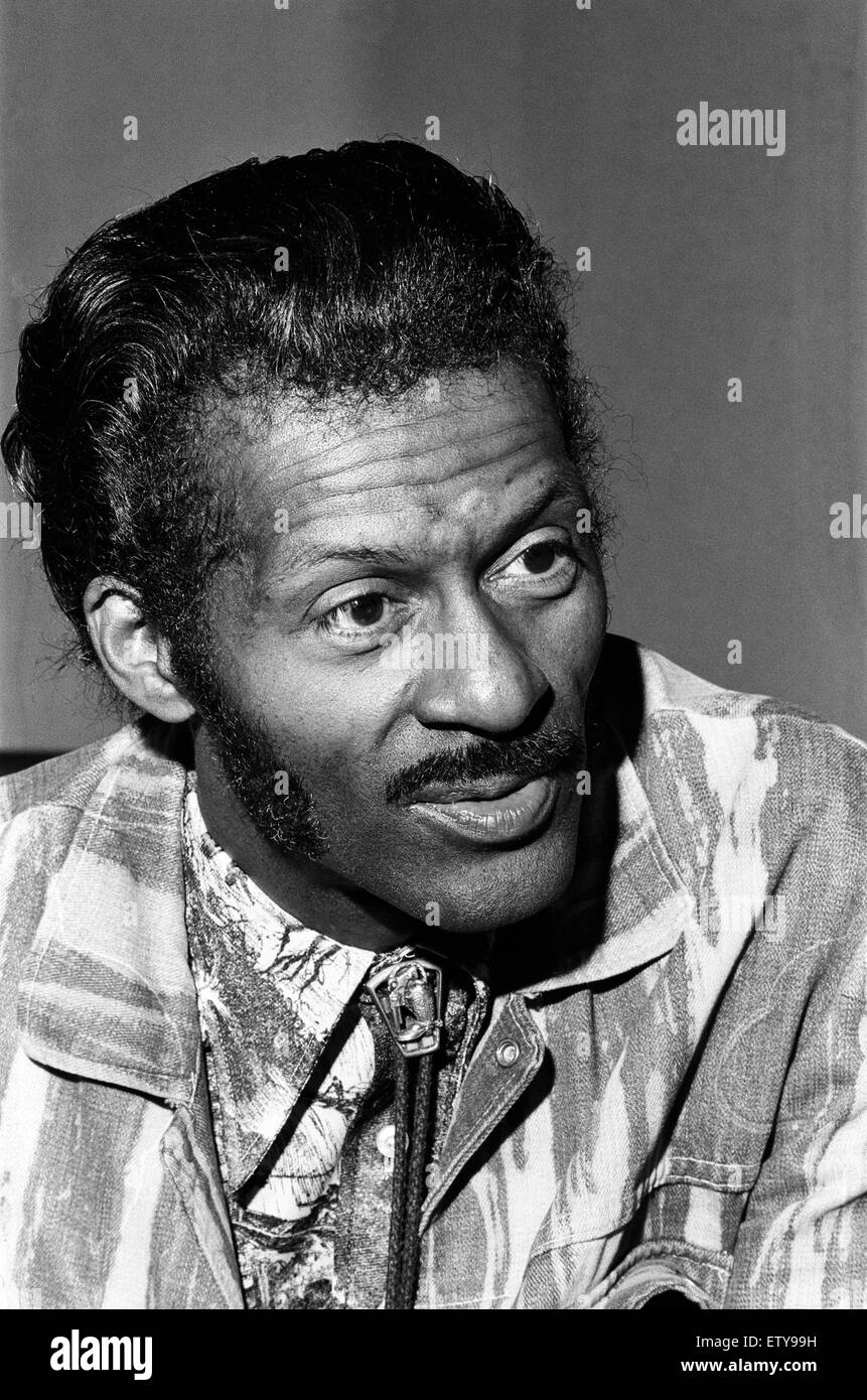 Chuck berry rock and roll hi-res stock photography and images - Alamy