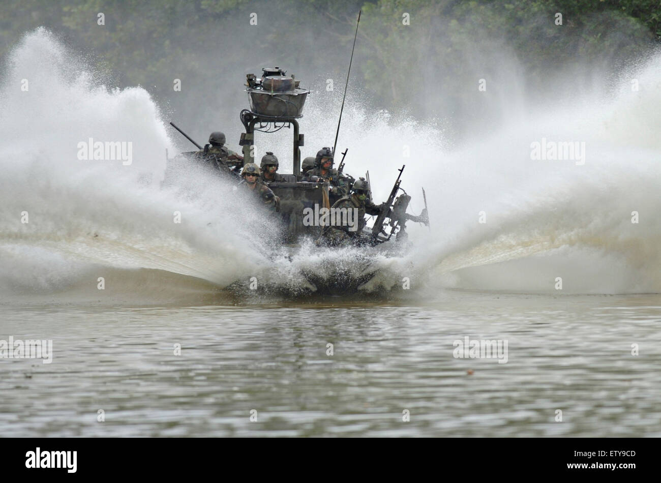 Special boat team 22 High Resolution Stock Photography and Images - Alamy