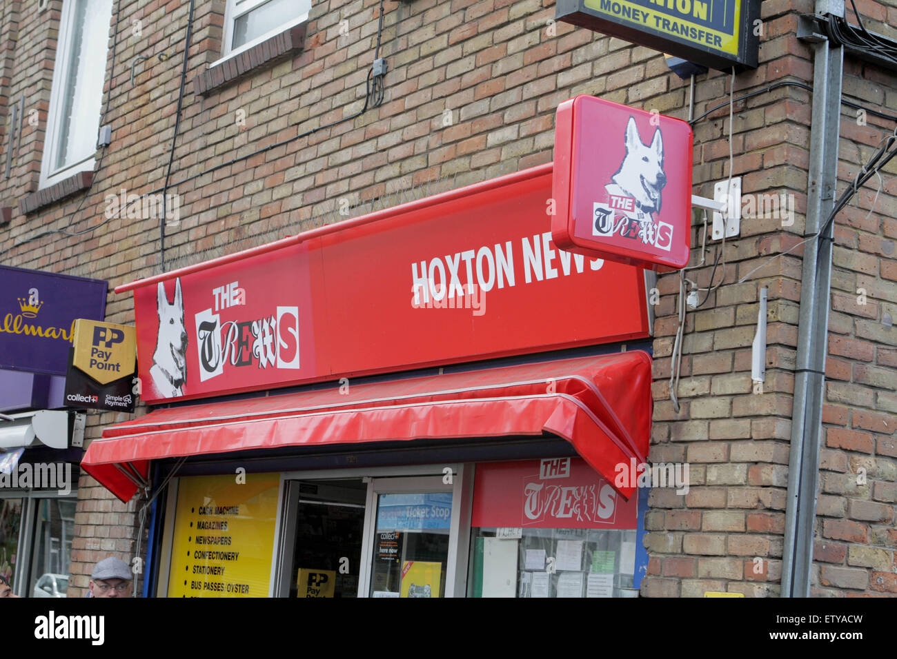 London newsagent hi-res stock photography and images - Alamy