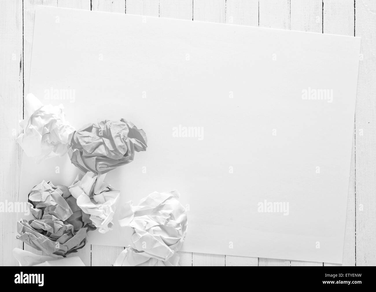 crumpled up paper wads on the table Stock Photo - Alamy