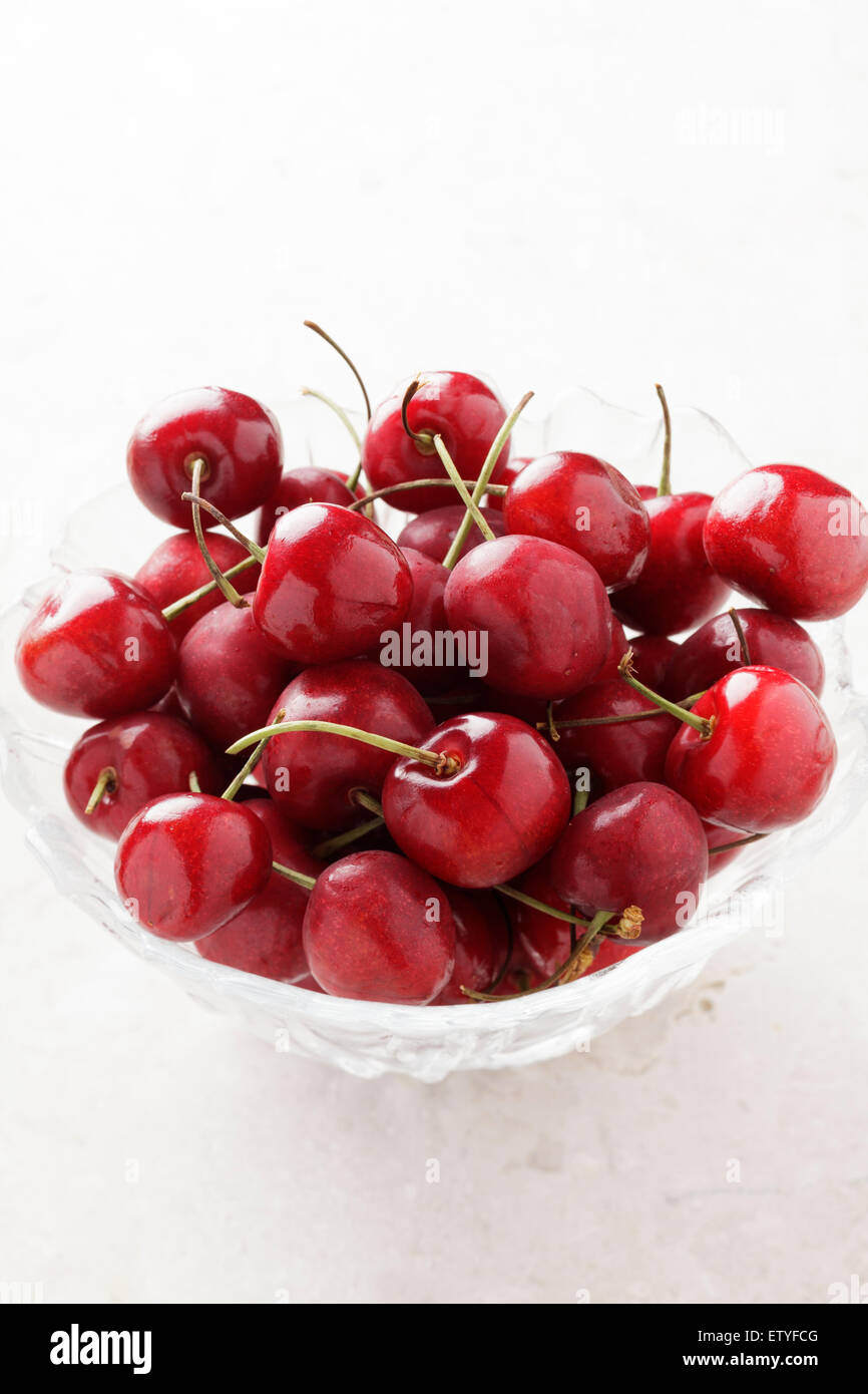 Cherry cherries fruit bowl hi-res stock photography and images - Alamy
