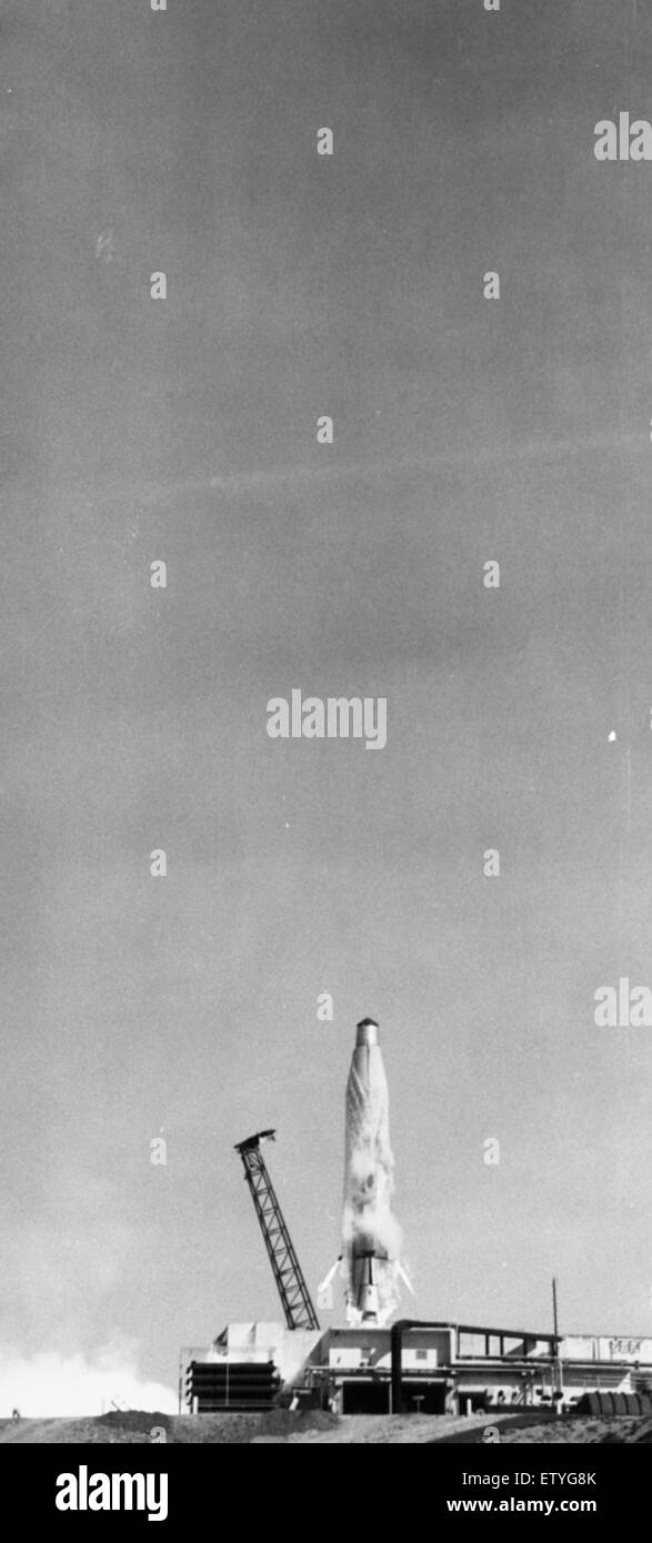 Space program planning Black and White Stock Photos & Images - Alamy