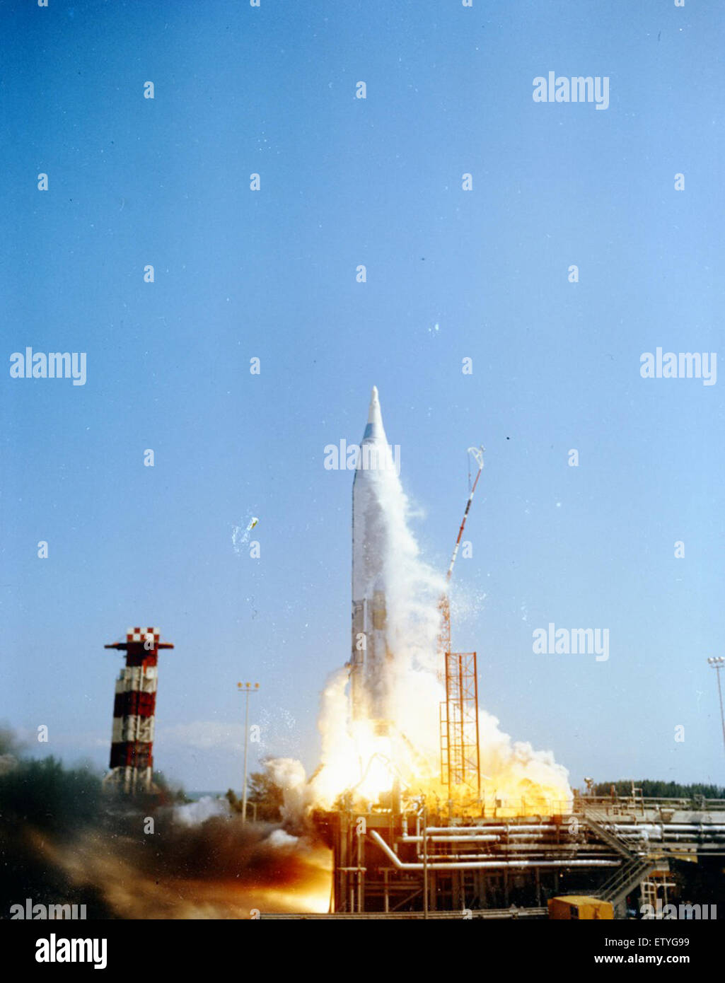 Lc 12 hi-res stock photography and images - Alamy