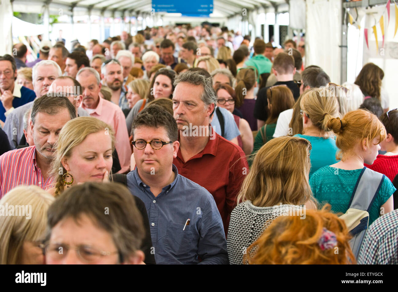 Crowd people going in out hi-res stock photography and images - Alamy