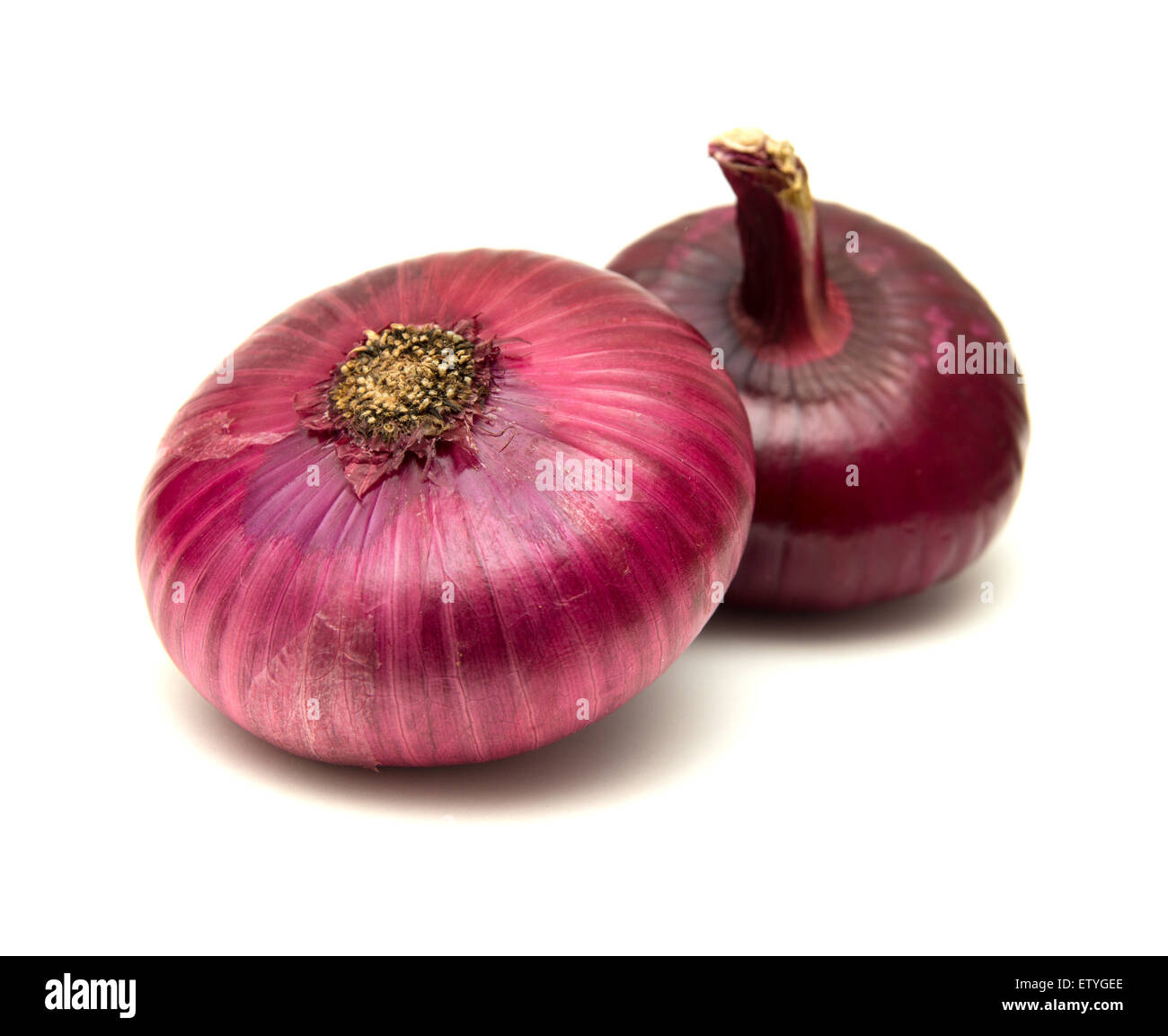 Flat red onion isolated Cut Out Stock Images & Pictures - Alamy