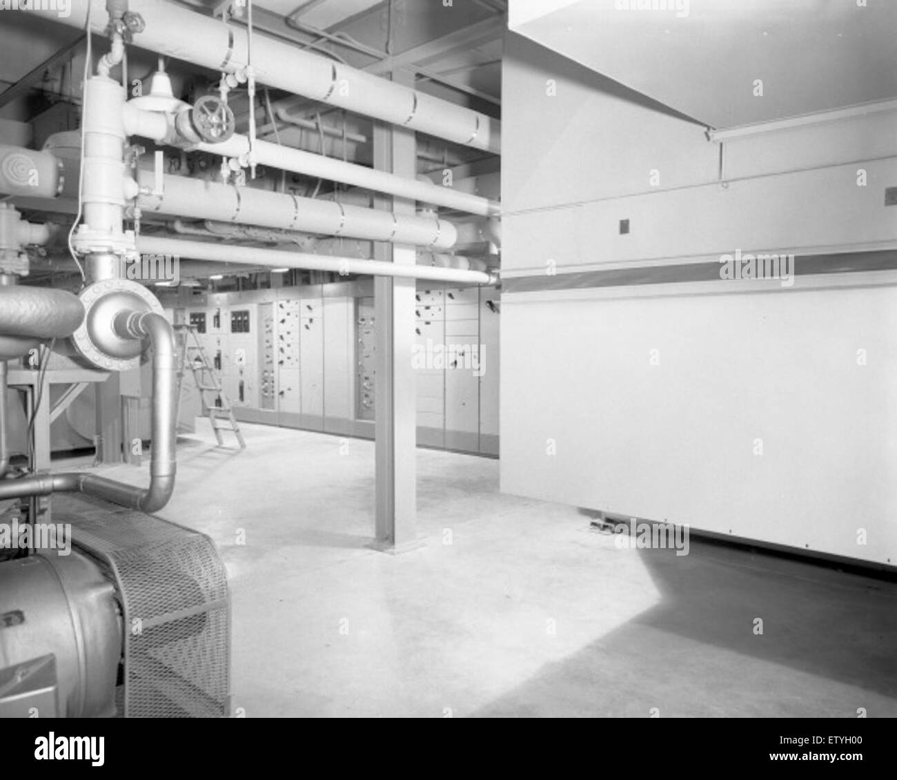 Negative plane hi-res stock photography and images - Alamy