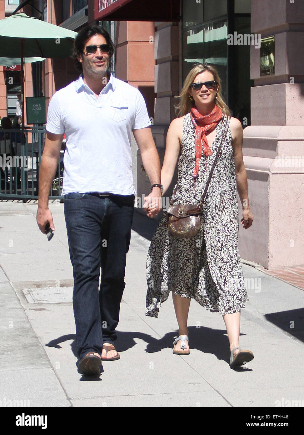 Amy Smart goes shopping in Beverly Hills holding hands with her husband ...