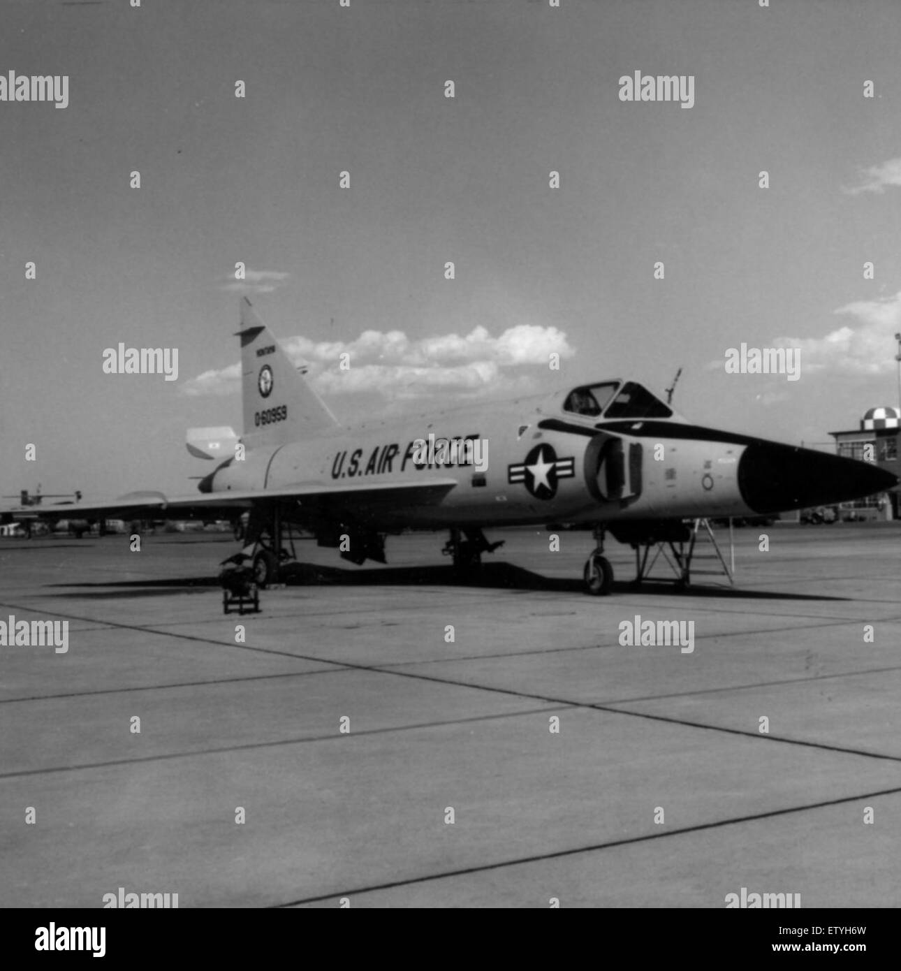 Convair f 102a delta dagger hi-res stock photography and images - Alamy