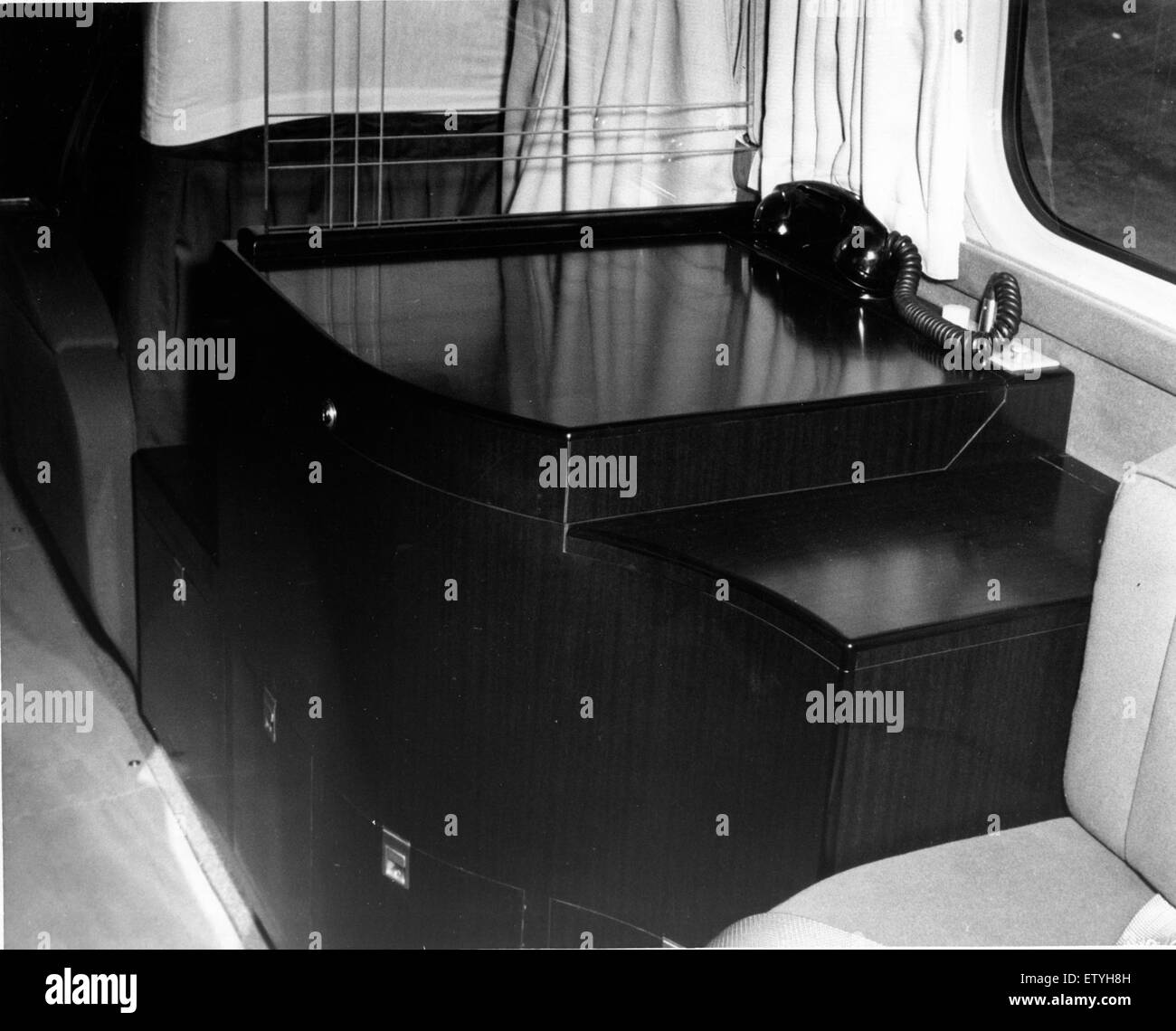 Dohm 00013 Interior photos of Lockheed Learstar Stock Photo - Alamy