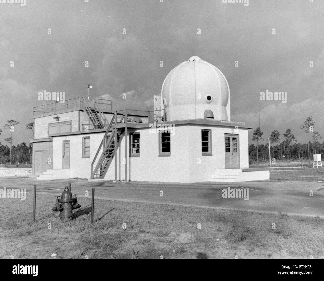 This image shows the construction of a dome at the Grand Bahamas Island ...