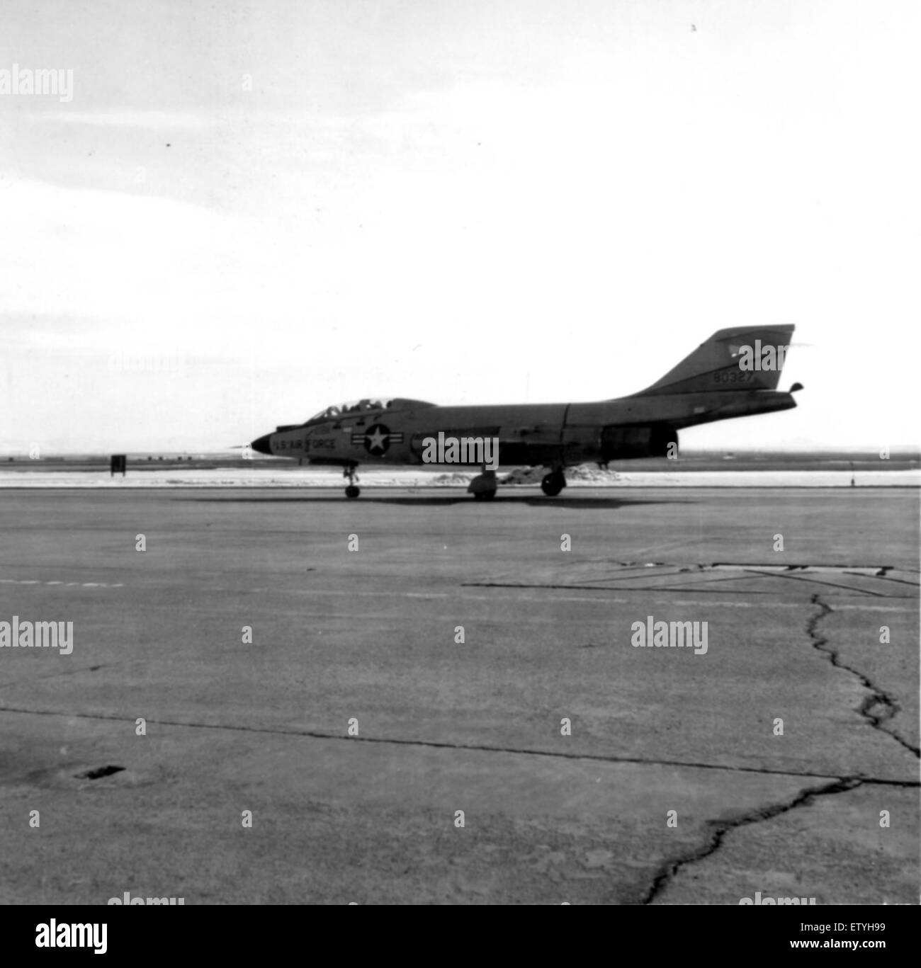 F 101b hi-res stock photography and images - Alamy