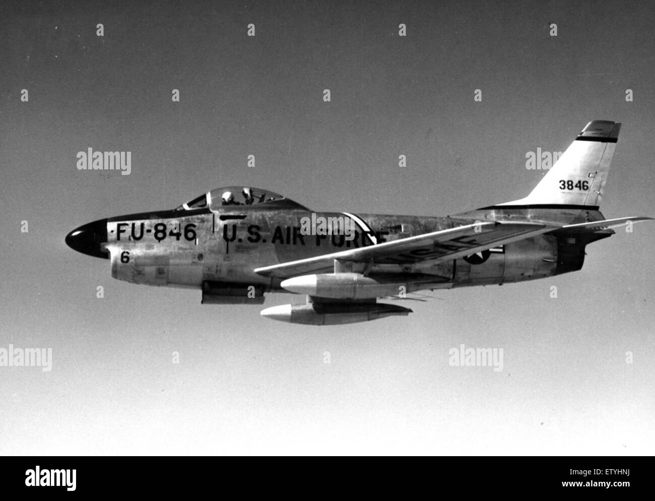 1950s era jet fighter hi-res stock photography and images - Alamy