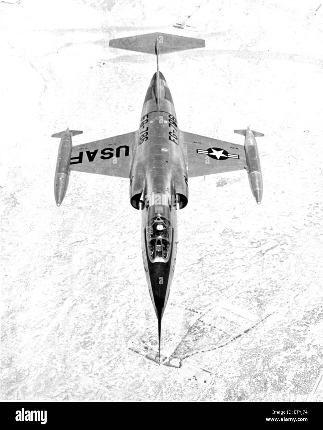 The Lockheed XF-104-LO Starfighter (53-7786) was a prototype aircraft ...