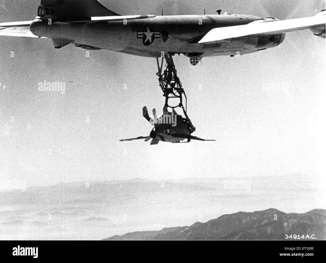 Xf 85 hi-res stock photography and images - Alamy