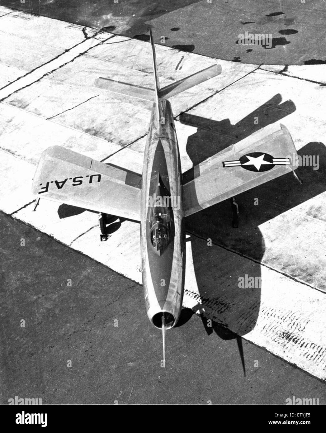 S 91 Black and White Stock Photos & Images - Alamy