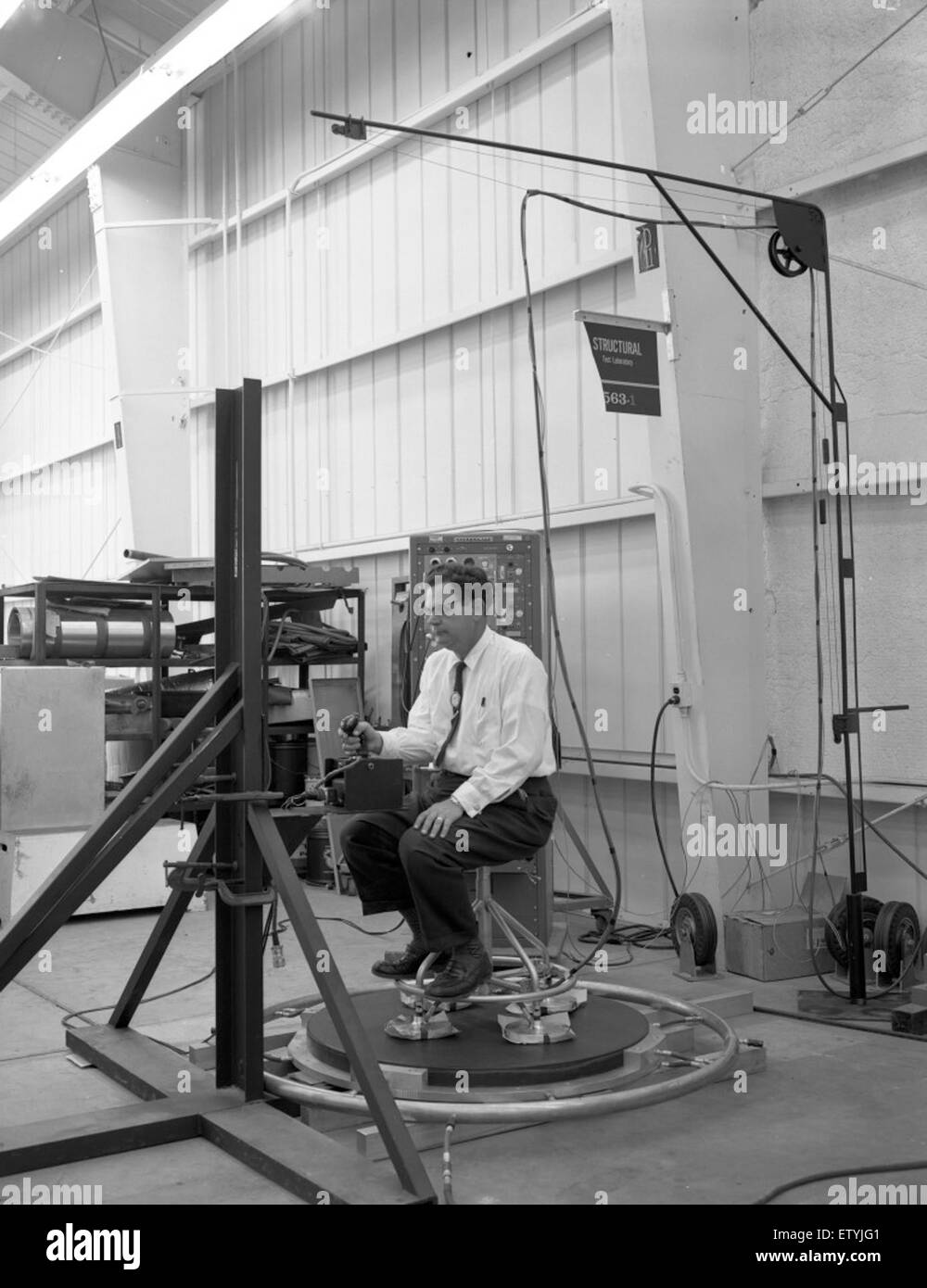 Force platform test hi-res stock photography and images - Alamy