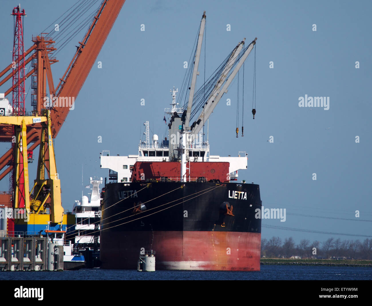 The vessel LIETTA, with IMO number 9519004 and callsign V7RP9, is an ...