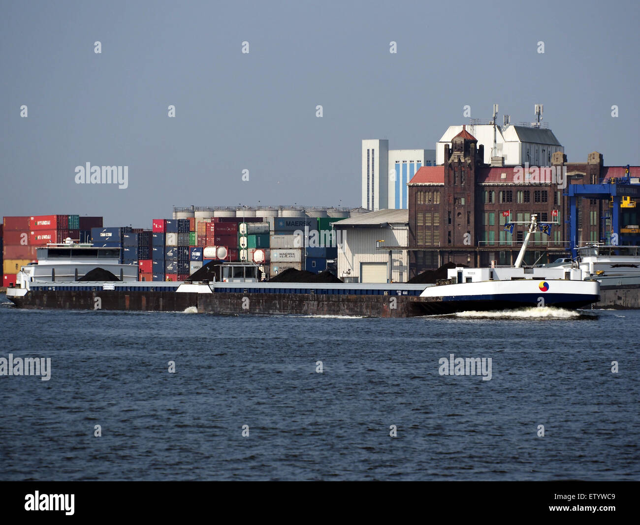 This image shows the vessels Marianne (ENI 02325942) and Marianne II ...