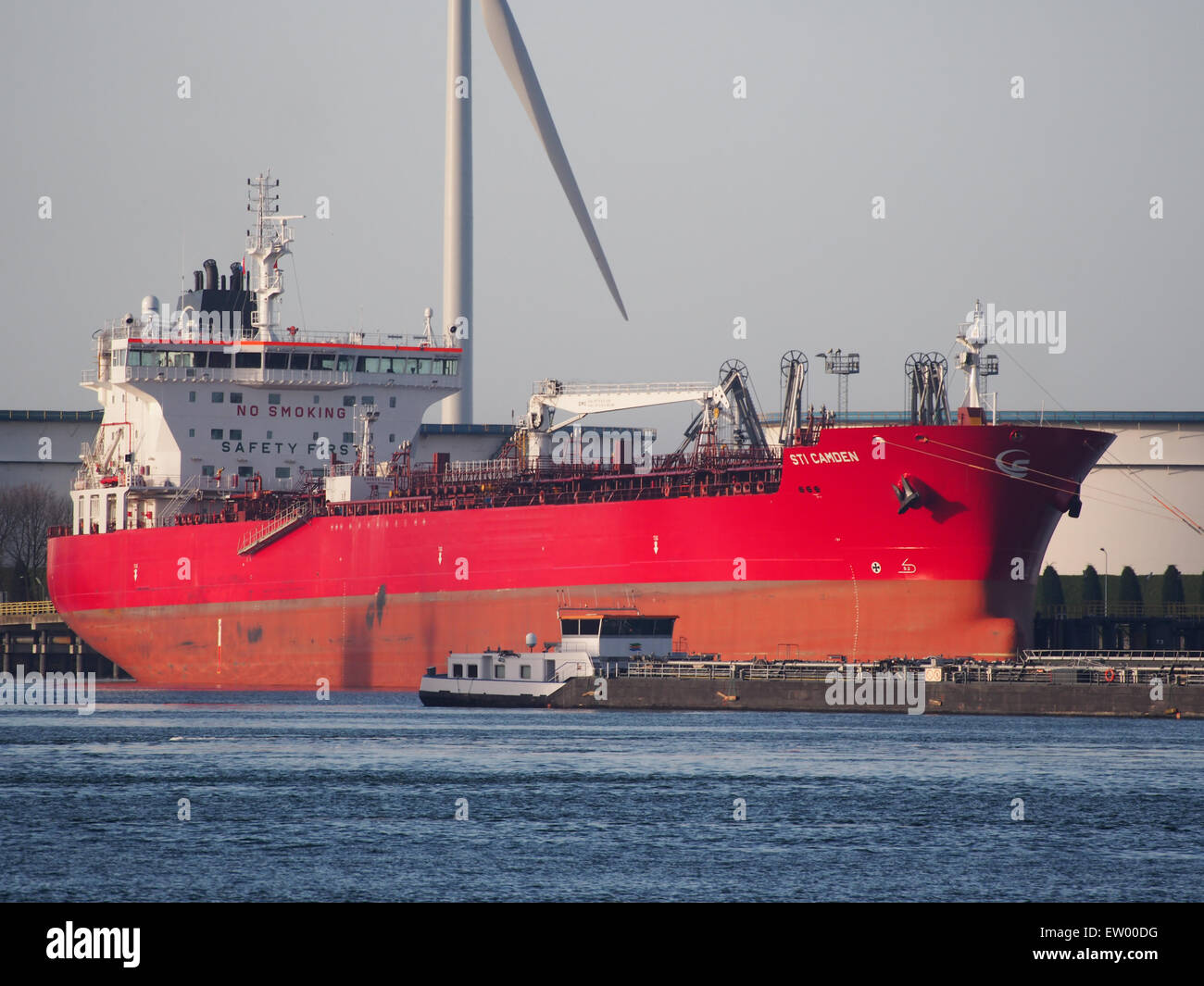 The STI Comandante is an oil tanker docked at the Port of Rotterdam ...