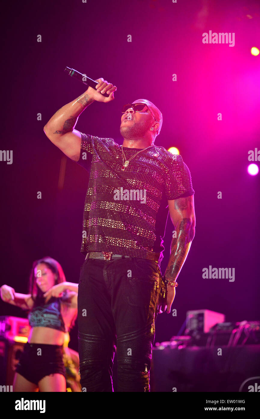 Hard Rock Rising Miami Beach centennial concert Featuring: Flo Rida ...