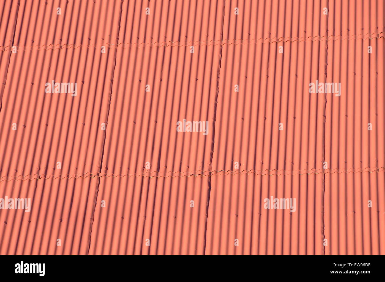 Painted red corrugated iron roof hi-res stock photography and images ...