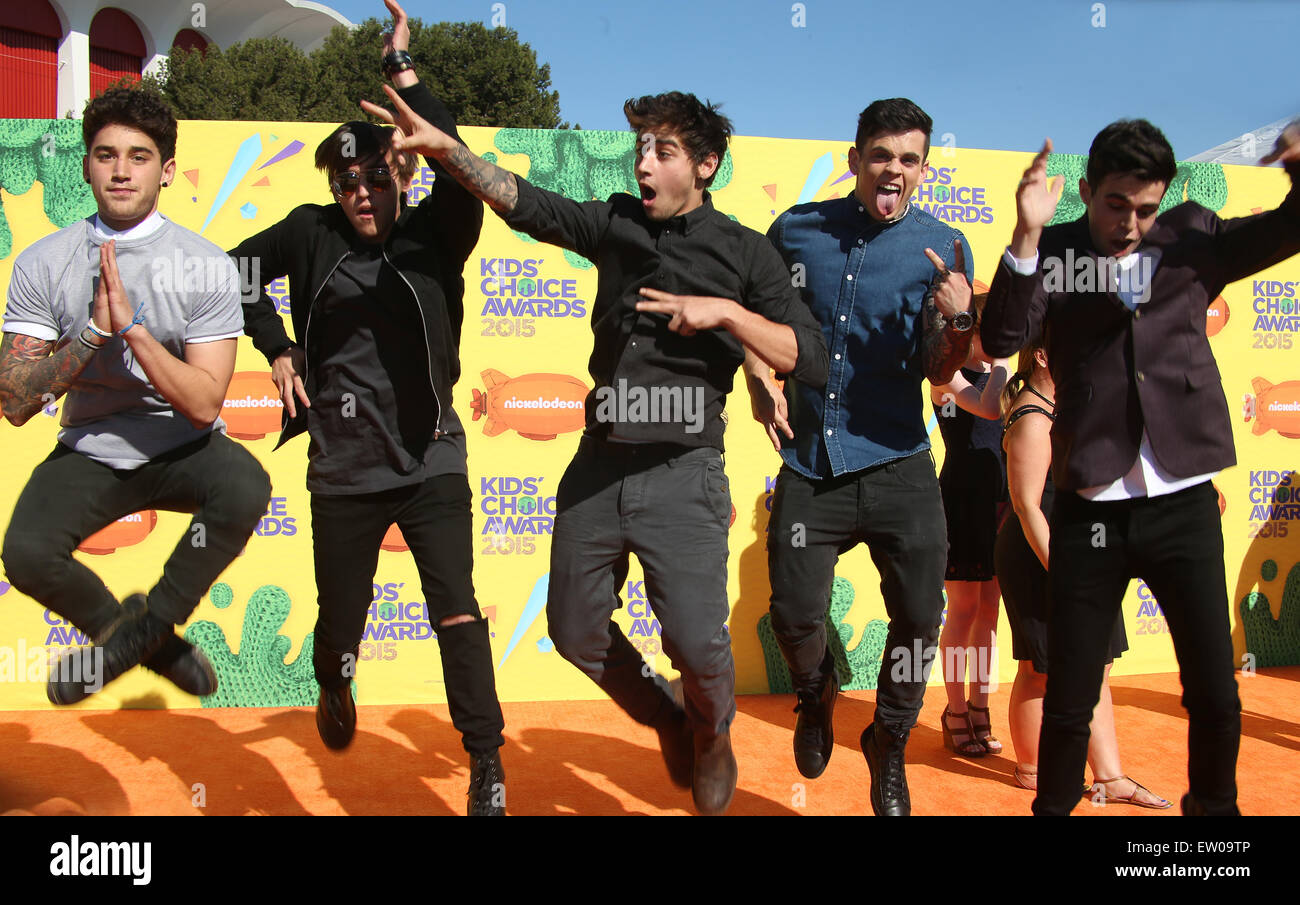 Daniel And James Janoskians
