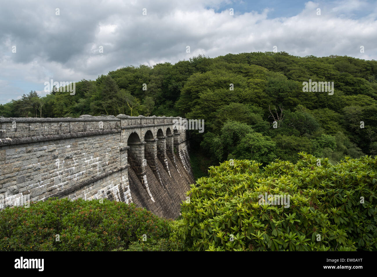 Burrator dam in mid-day, burrator reservoir Stock Photo - Alamy