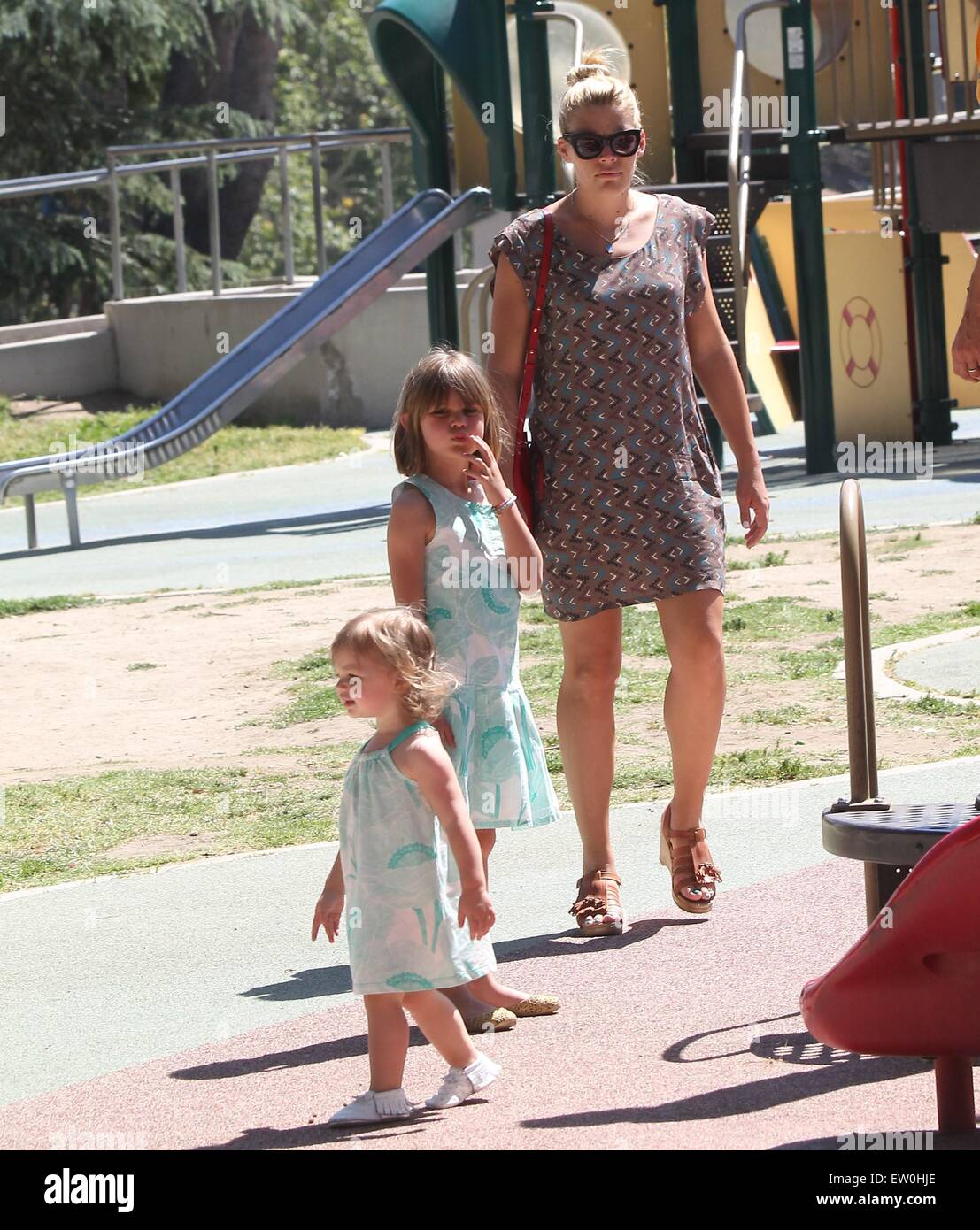Busy Philipps with husband Marc Silverstein with their daughters Birdie ...