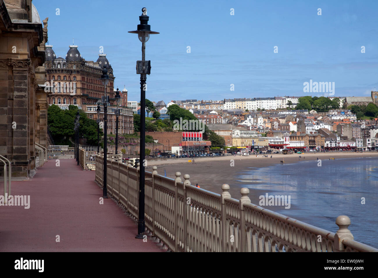 Promenade scarborough hi-res stock photography and images - Alamy