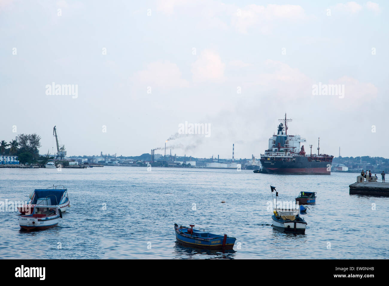 Seaport of Havana Stock Photo - Alamy