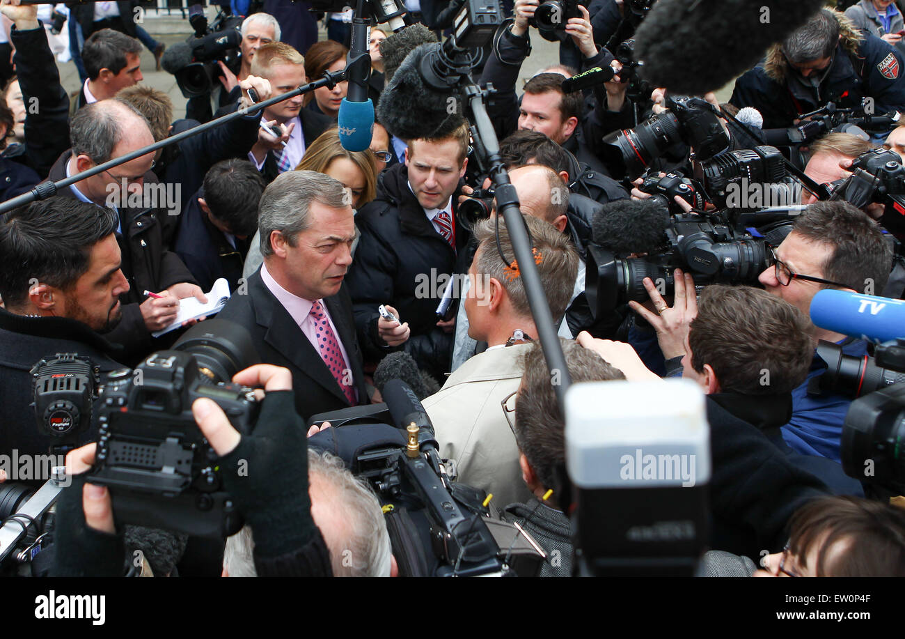 Nigel Farage MEP unveils UKIP's five election pledges in Westminster ...