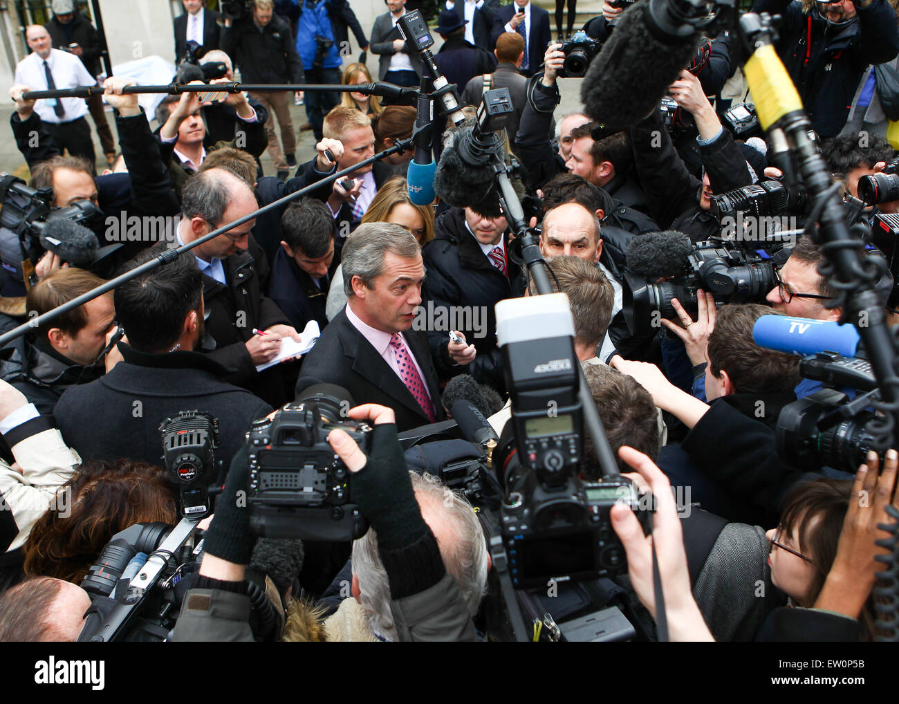 Nigel Farage MEP unveils UKIP's five election pledges in Westminster ...