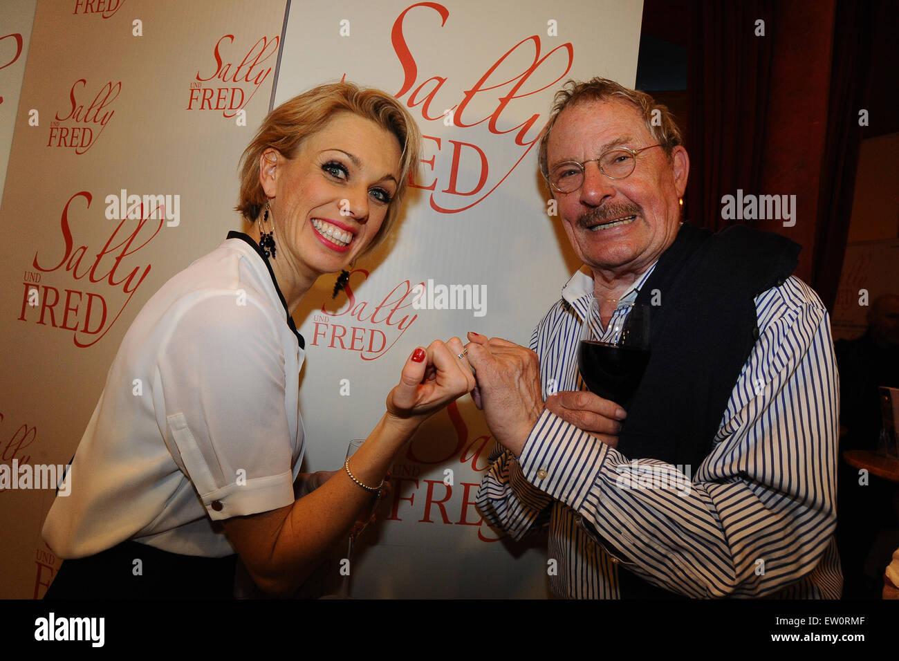 Sarah bowden hi-res stock photography and images - Alamy