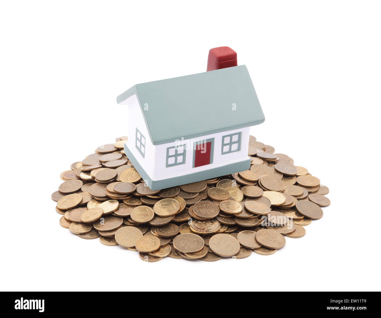 Pile of coins small hi-res stock photography and images - Alamy