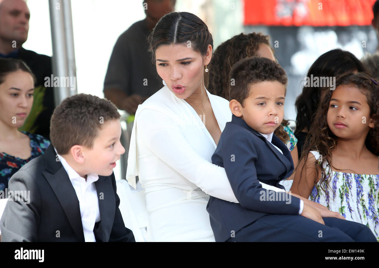 Pauline sinclair hi-res stock photography and images - Alamy