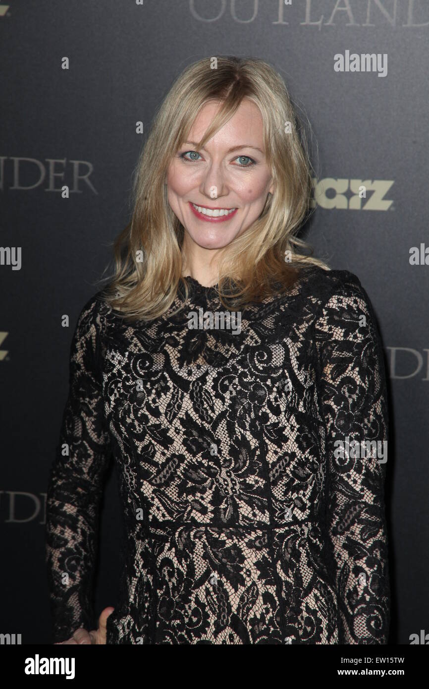 Mid-season New York premiere of 'Outlander' at Ziegfeld Theater - Red ...