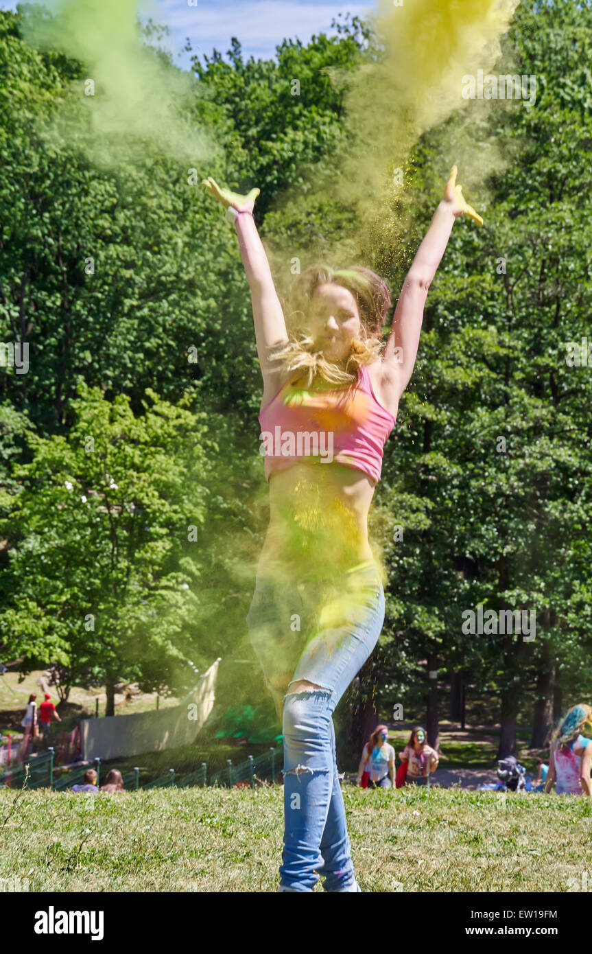 Throwing green powder hi-res stock photography and images - Alamy