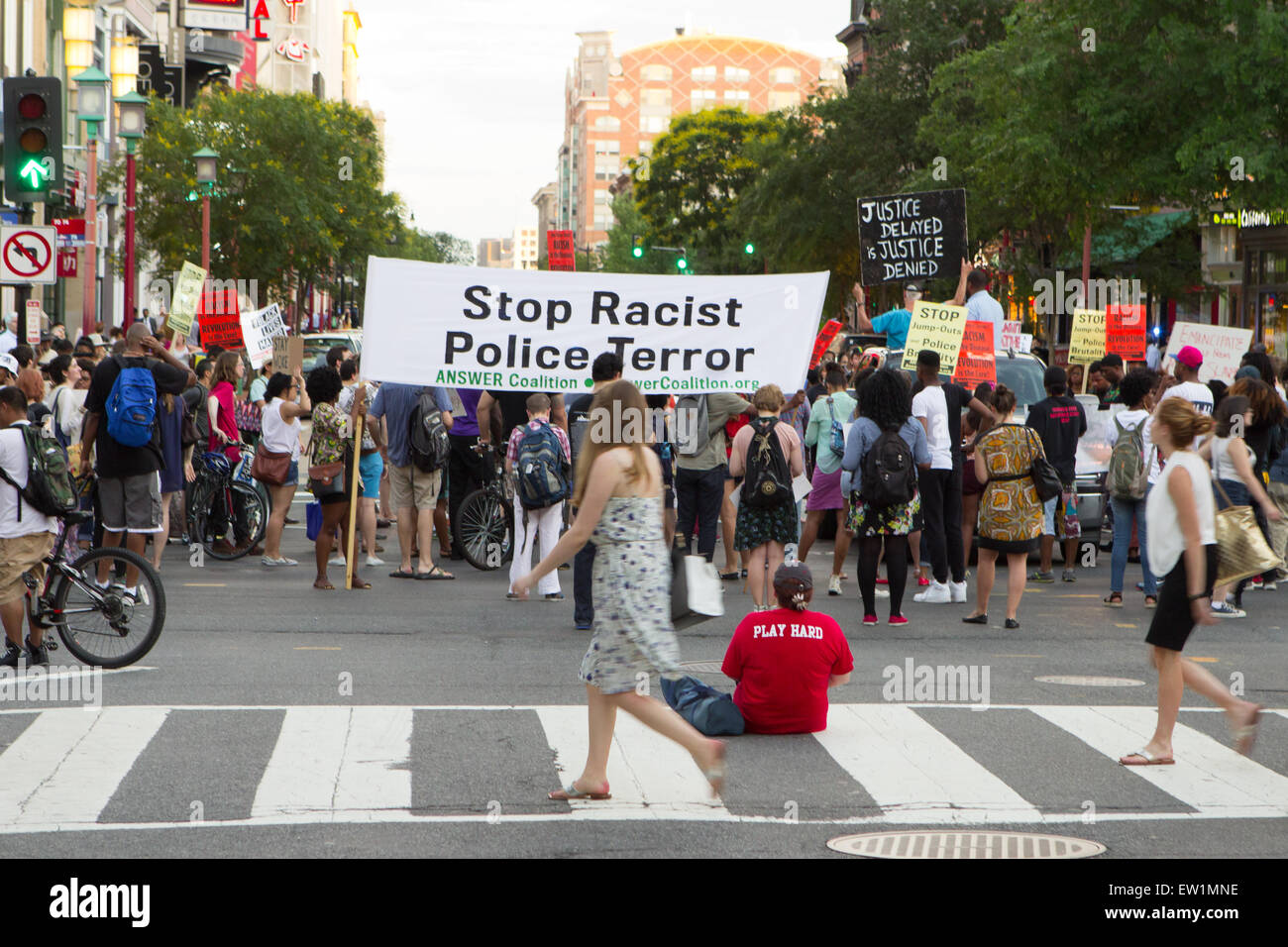 African american police with protestors hi-res stock photography and ...