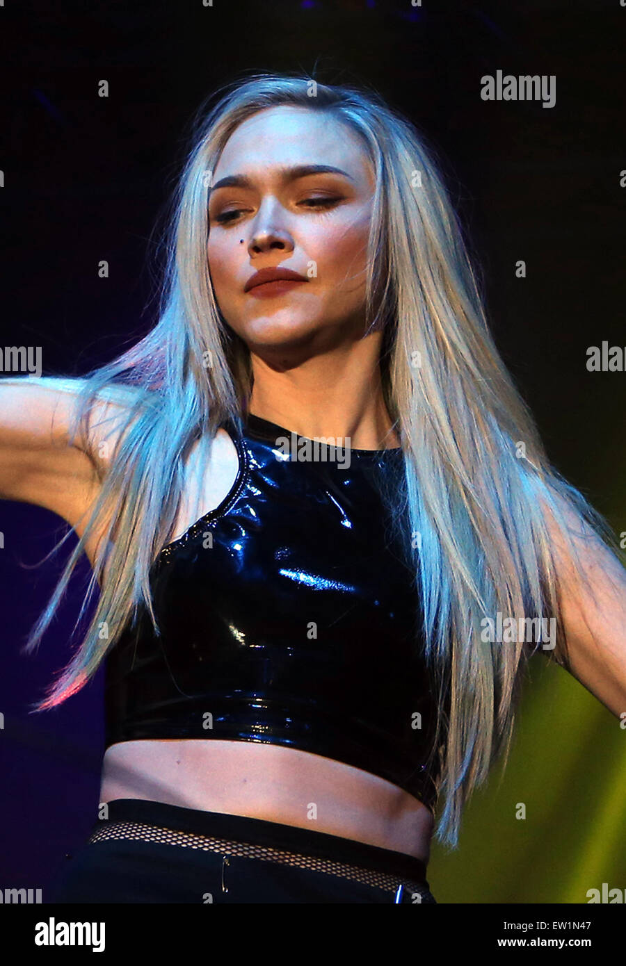 Club Skirts presents The Dinah Shore Weekend 2015 - Show Featuring: Ivy ...