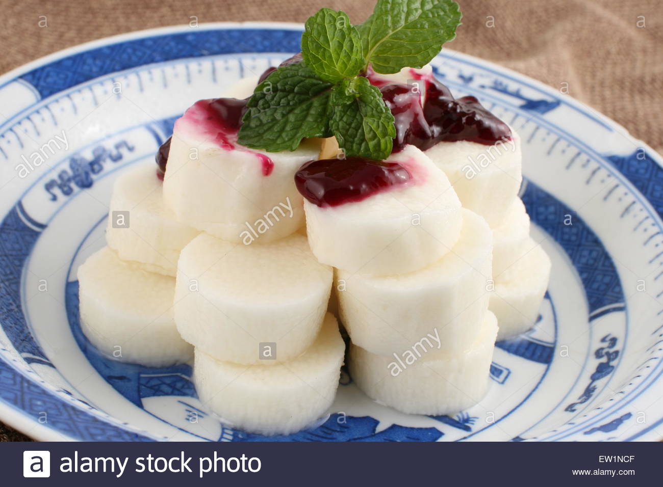 Chinese Yam Stock Photos & Chinese Yam Stock Images - Alamy