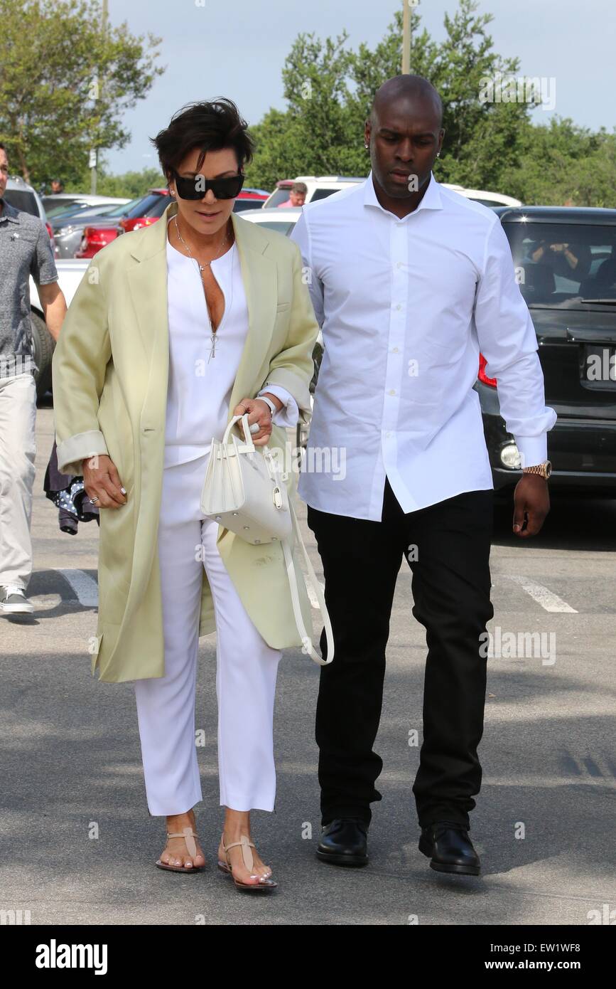 The extended Kardashian-Jenner family attend church in Woodland Hills ...