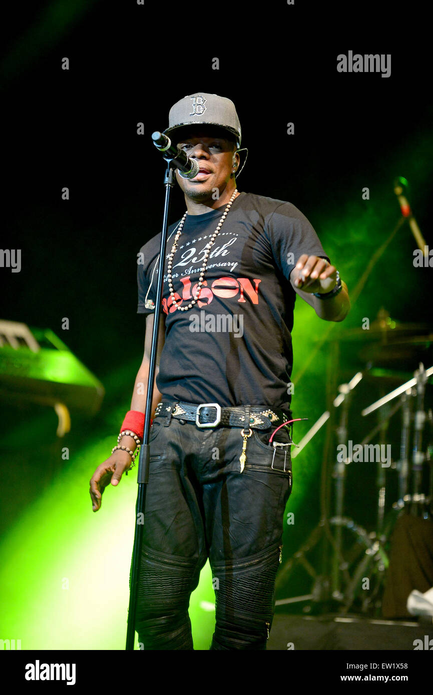 R&B Love Fest 2015 at the BankUnited Center Featuring: Ricky Bell, Bell ...