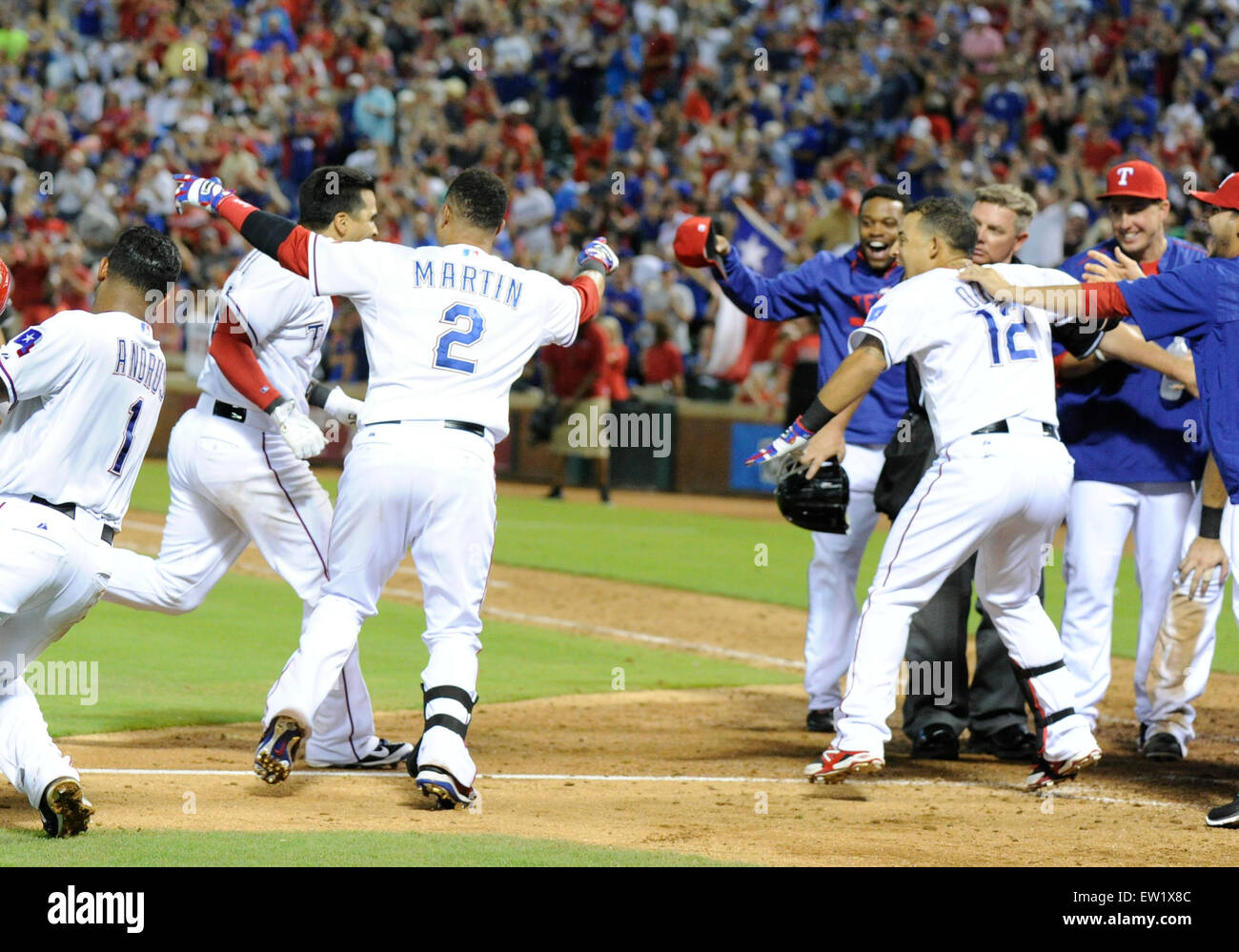 Arlington, Texas, USA. 16th June, 2015. Texas Rangers catcher Robinson ...