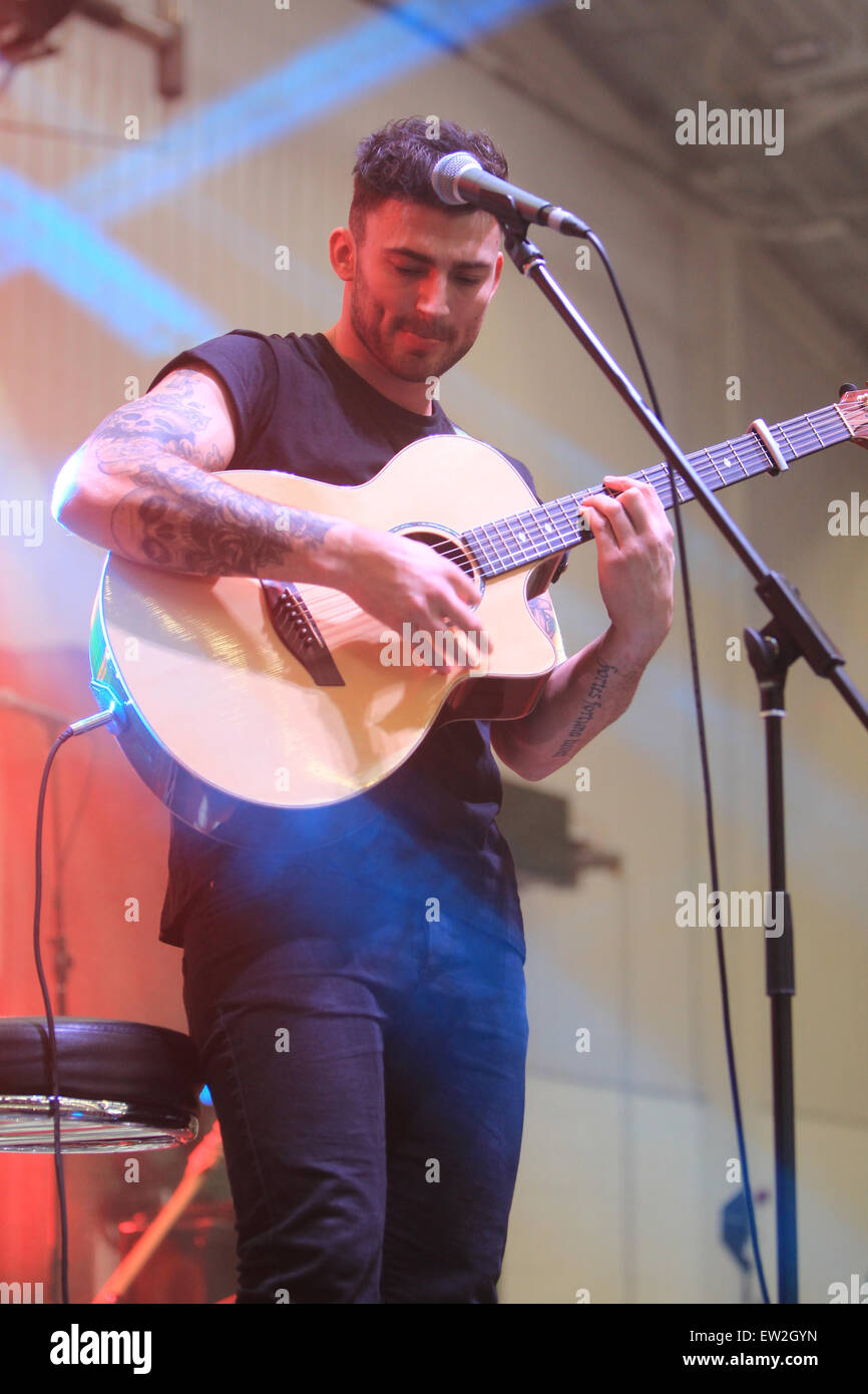 Jake Quickenden performs to a full house after the last race at Aintree ...
