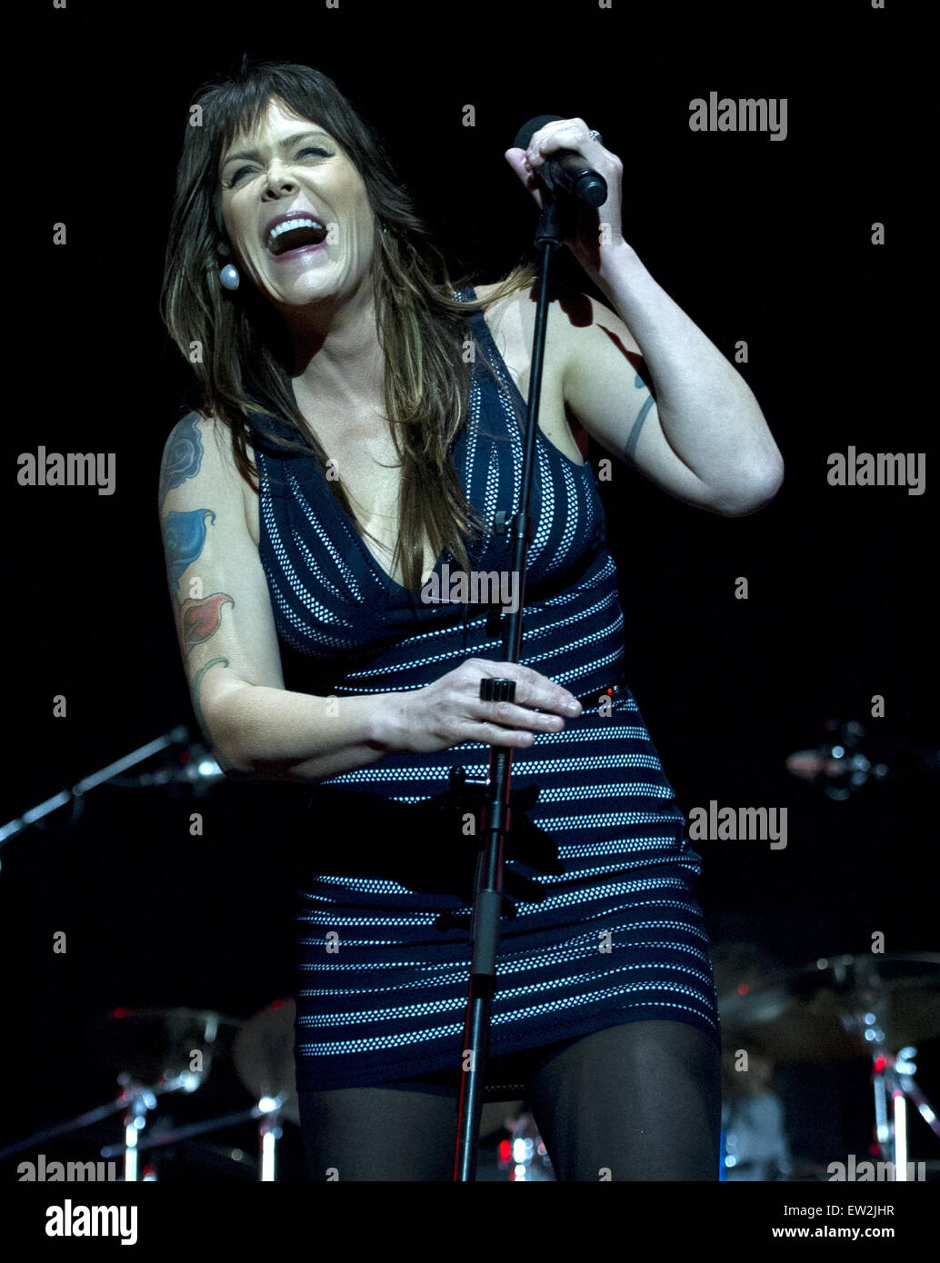 Beth hart hi-res stock photography and images - Alamy