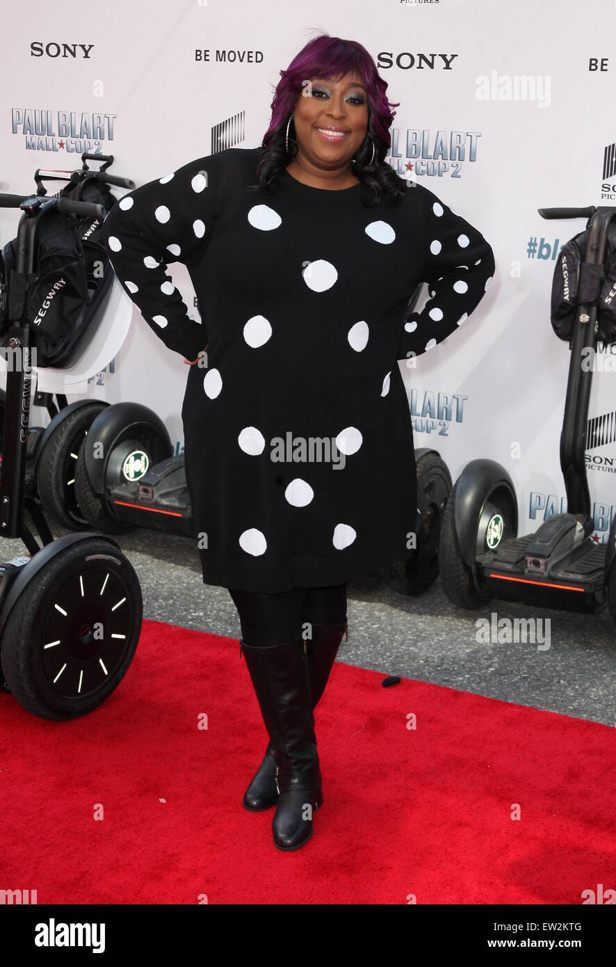 Loni love paul blart 2 hi-res stock photography and images - Alamy